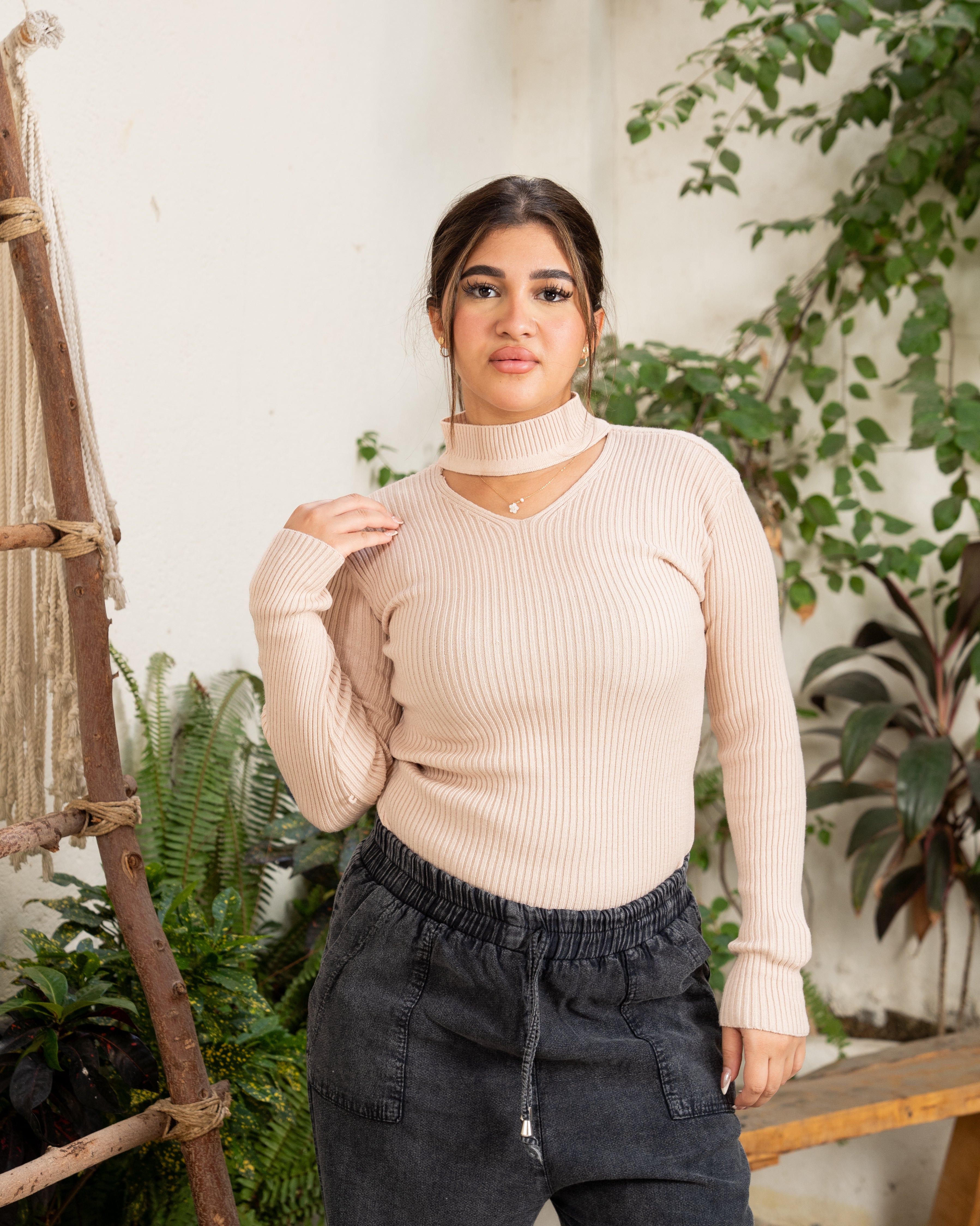 Cozy Cut – Farida